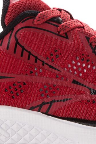 Best Women's Sneakers For Narrow Feet | Lands' End